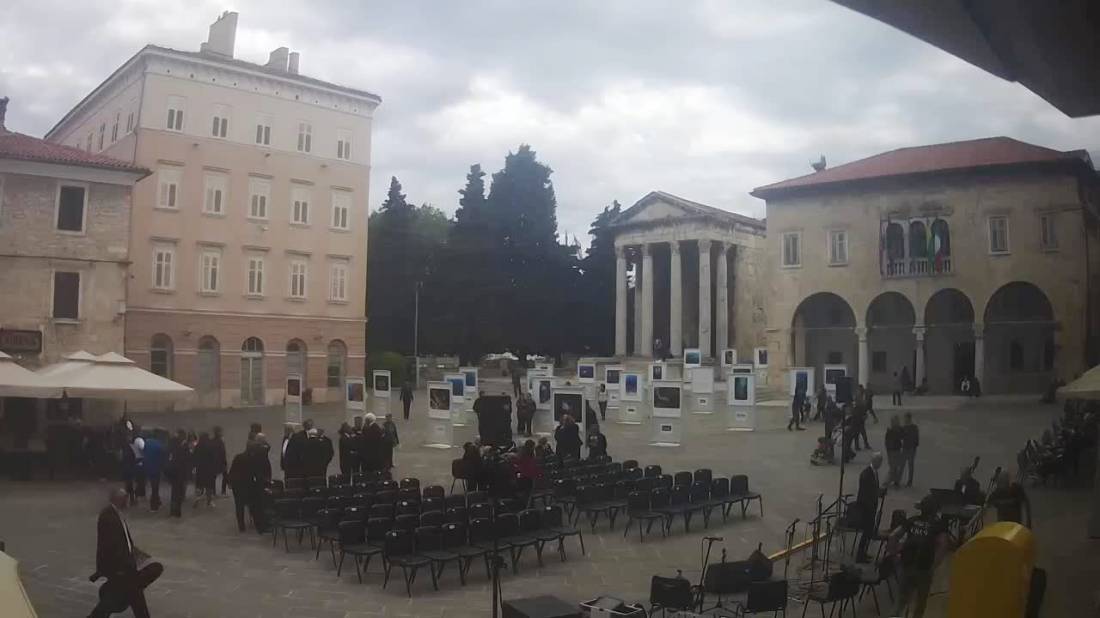 Pula Forum, Pula, [ Upravo sada, UŽIVO ] LiveStreaming kamere iz ...