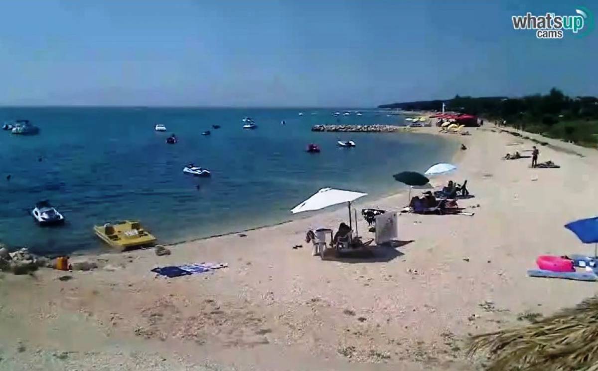 Gajac I - beach - Kolan, Kolan, [ Right now, LIVE ] LiveStreaming ...