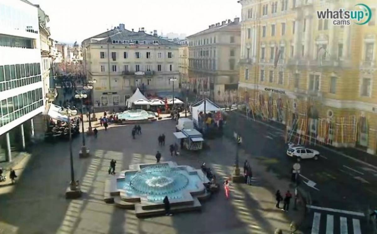 Rijeka, Korzo, Adriatic Square, Rijeka, [ Right now, LIVE ...