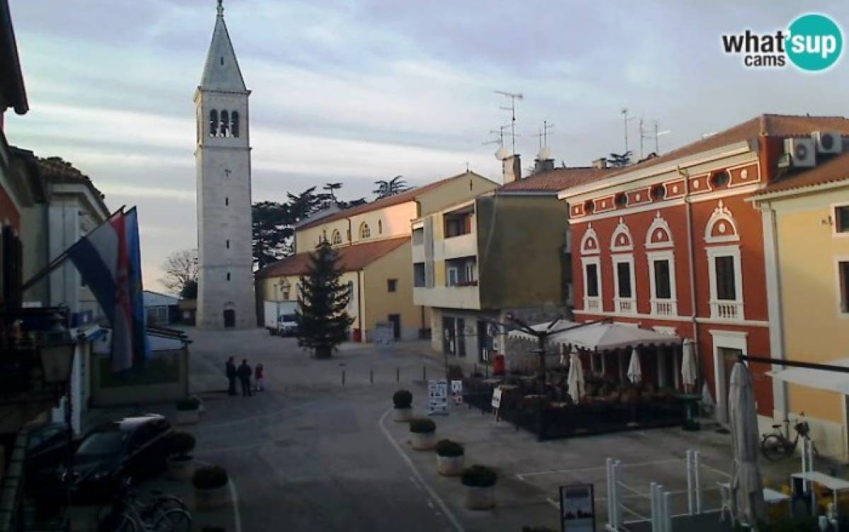 Novigrad, Veliki trg, Novigrad, [ Upravo sada, UŽIVO ] LiveStreaming ...