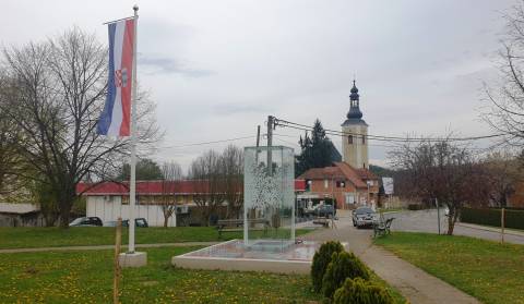 Karlovac - Korana beach, Karlovac, [ Right now, LIVE ] LiveStreaming ...